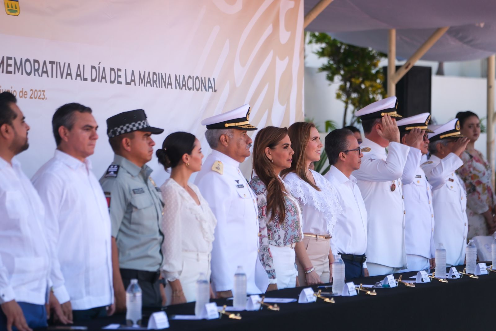 La sociedad reconoce la labor de mujeres y hombres de la Marina: Mara ...